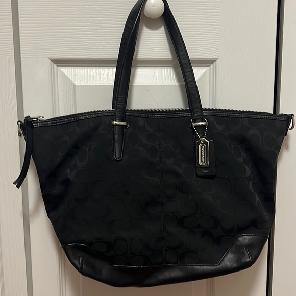 Coach | Bags | Coach Signature Bleecker Satcheltop Handle Bag Black Bag ...